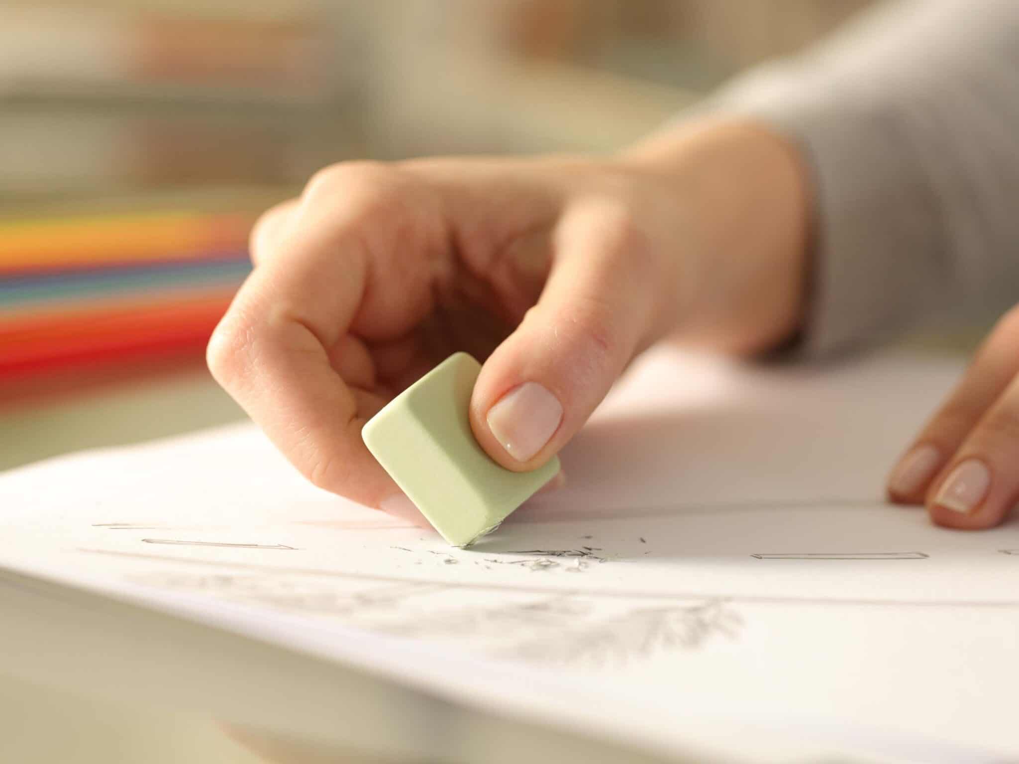What Drawing Erasers Do Artists Use? 5 Professional Erasers to Try in ...